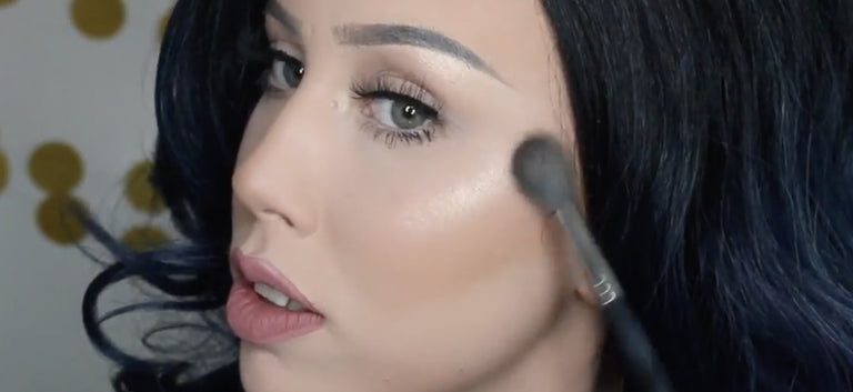 5 Simple Steps to Create Your Own Custom Highlighter – FIXY Makeup